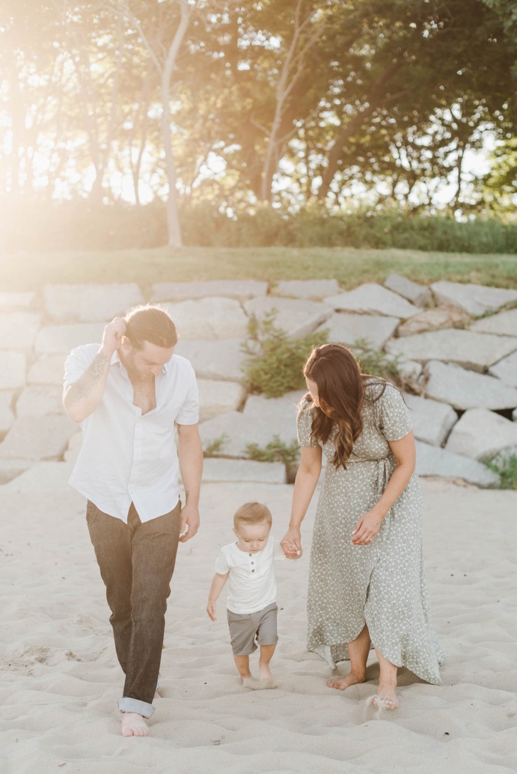 Singing Beach Family Session | The Bracketts - Annmarie Swift Photography
