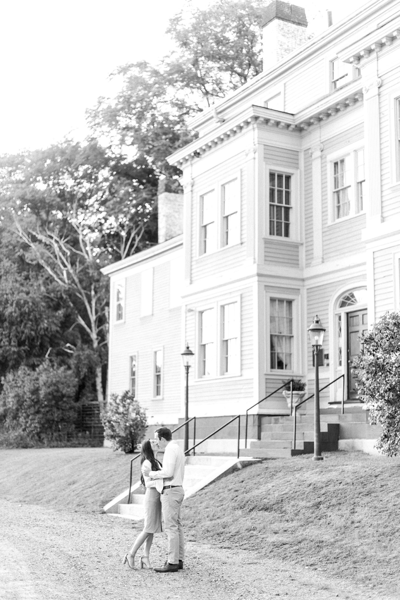 Lyman Estate Anniversary Session | Rose & Alex - Annmarie Swift Photography
