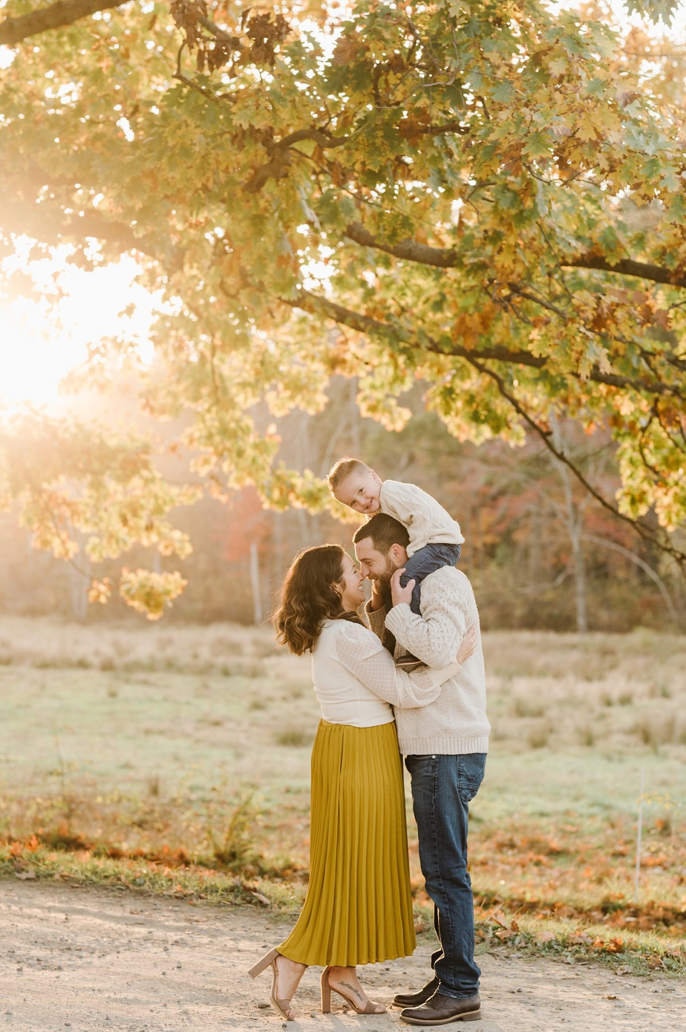 Appleton Farms Mini Session | The Bracketts - Annmarie Swift Photography